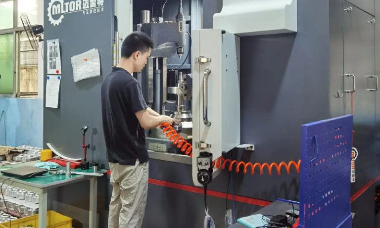 Everything You Need to Know About Gears Machining | AT-Machining