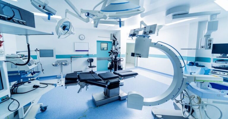 Medical Device Manufacturing: Everything You Need to Know | AT-Machining
