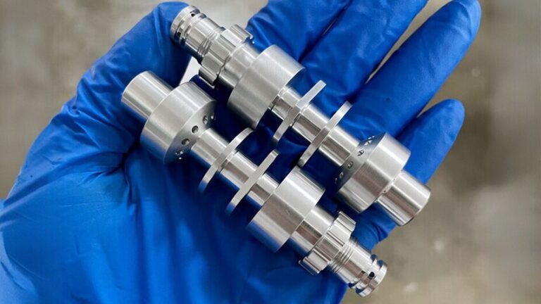 Understanding Grooving: The Art of Precision Machining | AT-Machining