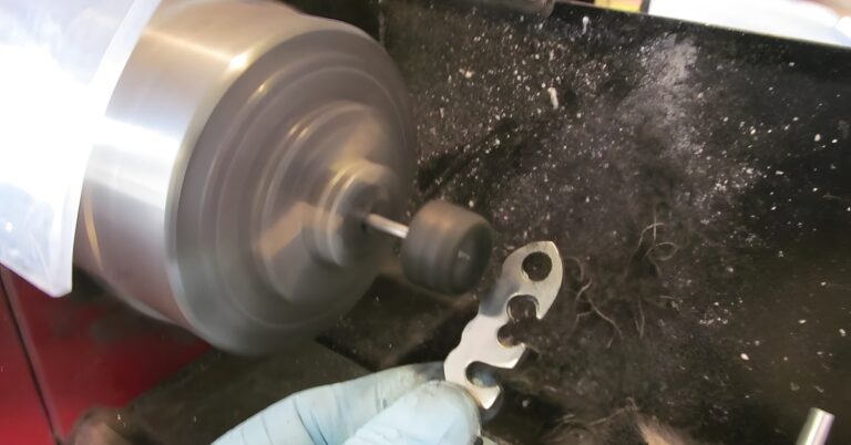 Polishing Titanium: A Comprehensive Guide to the Process | AT-Machining