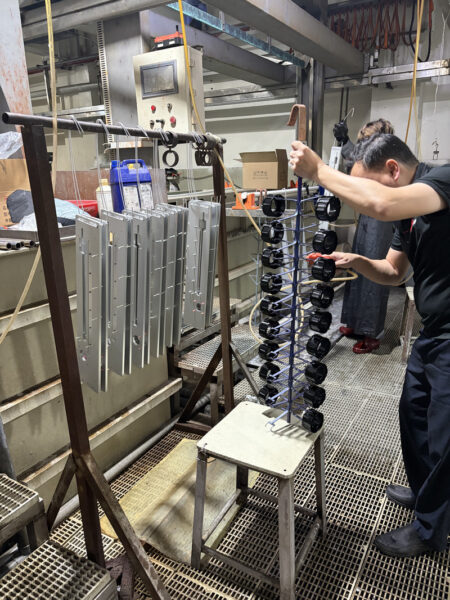 Anodizing vs Powder Coating: Differences, Benefits, and Applications