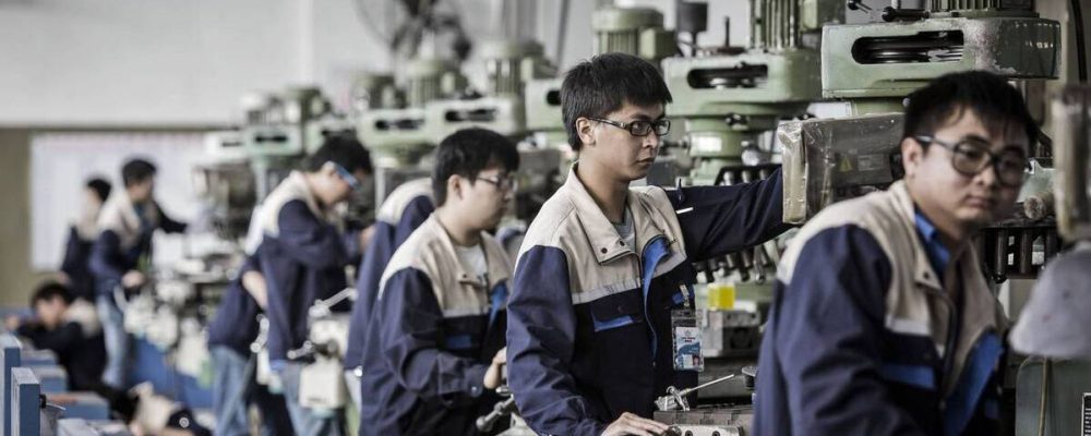 Low-Volume Manufacturing: A Comprehensive Guide | AT-Machining